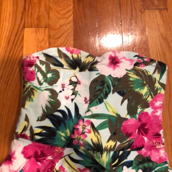 Express | Tops | Pendulum Top | Poshmark